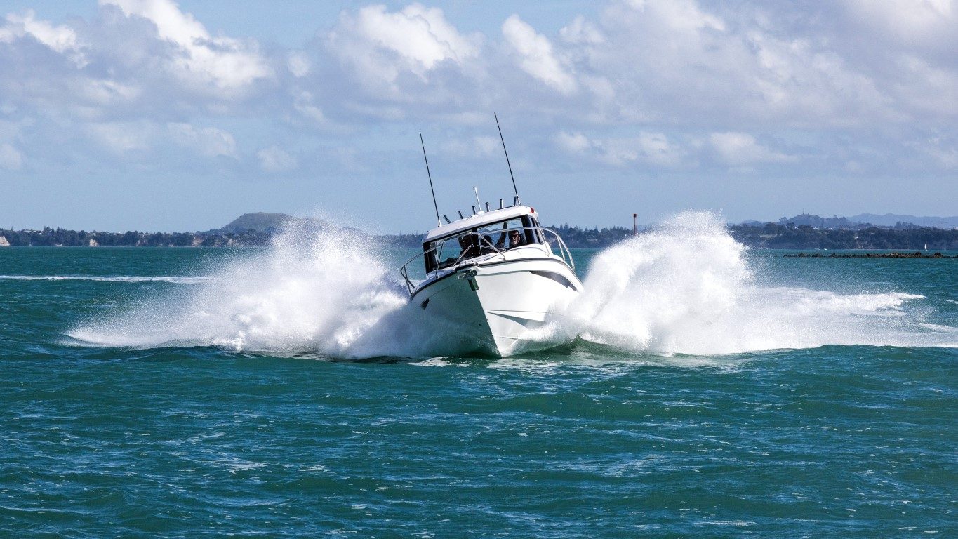 Rayglass 3000 - Boating New Zealand