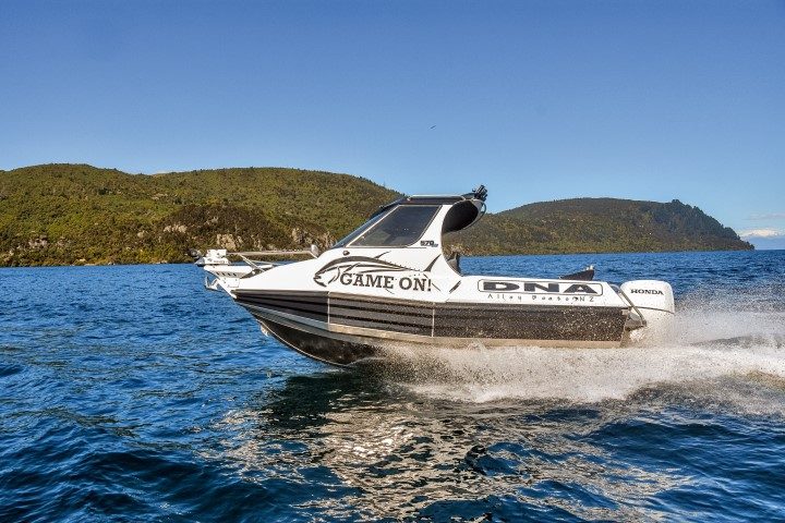DNA 570 XHT - Boating New Zealand