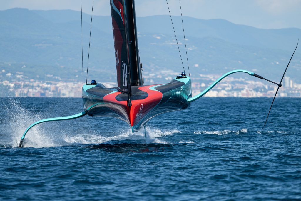 Inside the AC75: How Hydrofoils and Wing Sails Revolutionise Racing ...