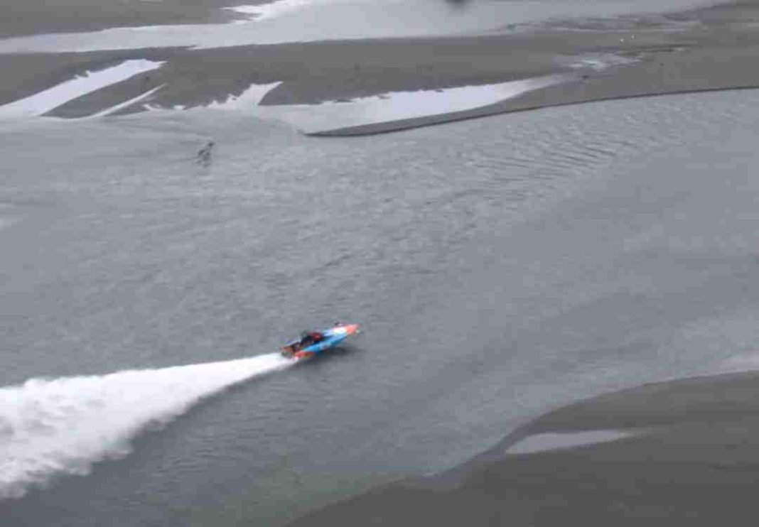 Jet-Set for Thrills: 2024 Golden Homes New Zealand Jet Boat Marathon ...