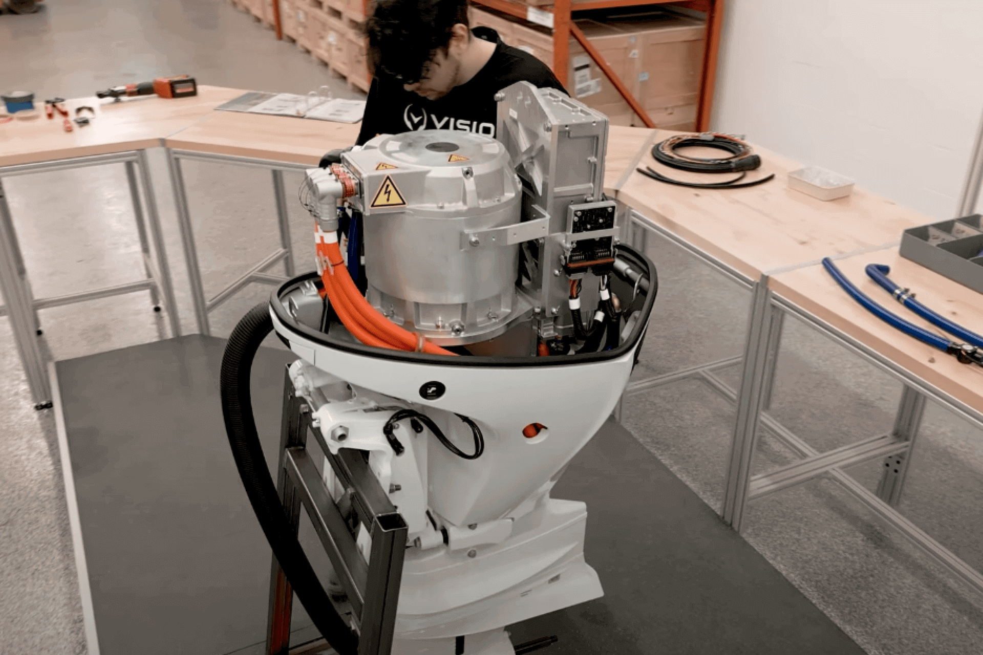 Vision Marine Launches E-Motion™ 180e Inboard: A Game-Changer in ...