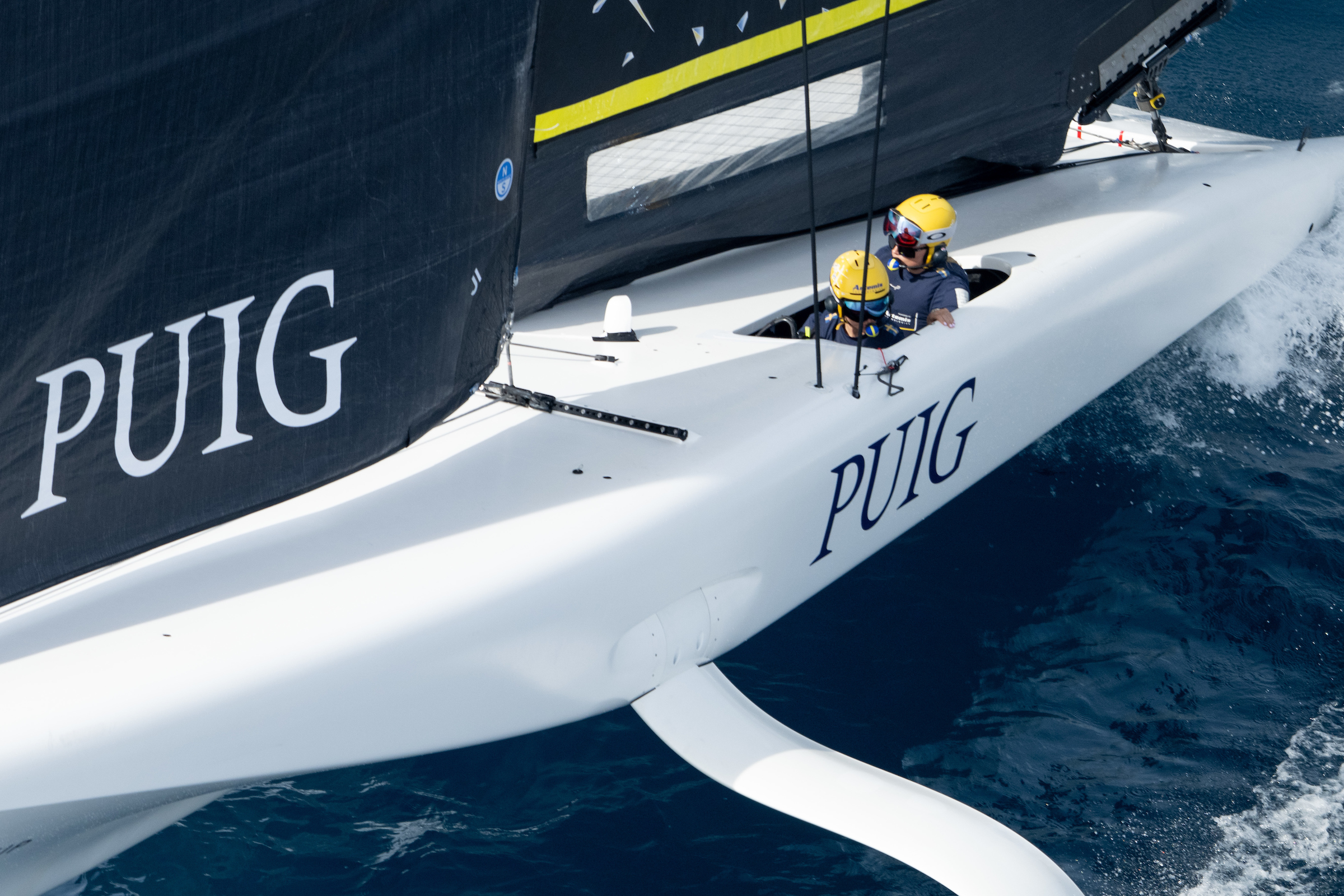 Race 1: Sweden Claims Victory in Thrilling Women's America's Cup Race ...