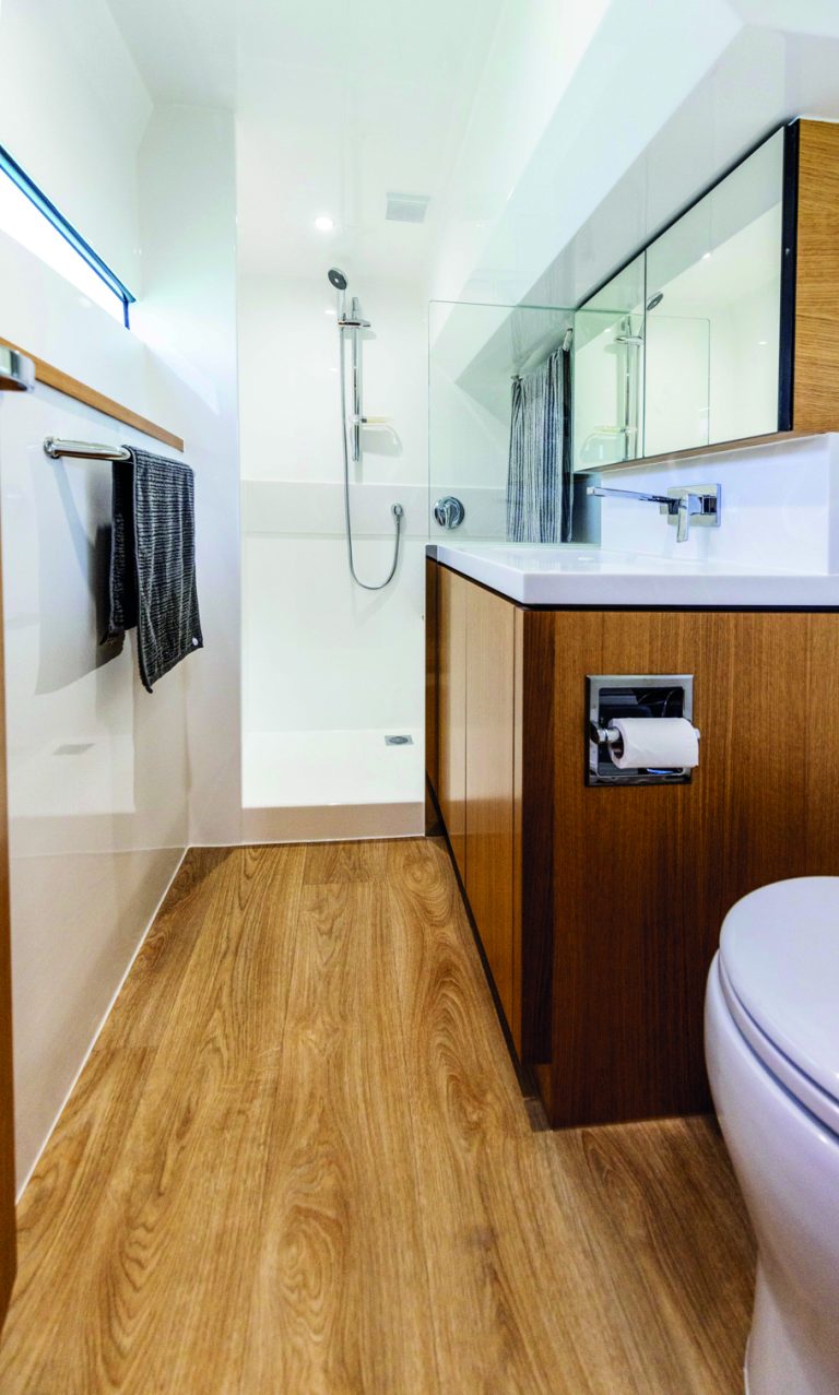 RMX 444 - Boating New Zealand