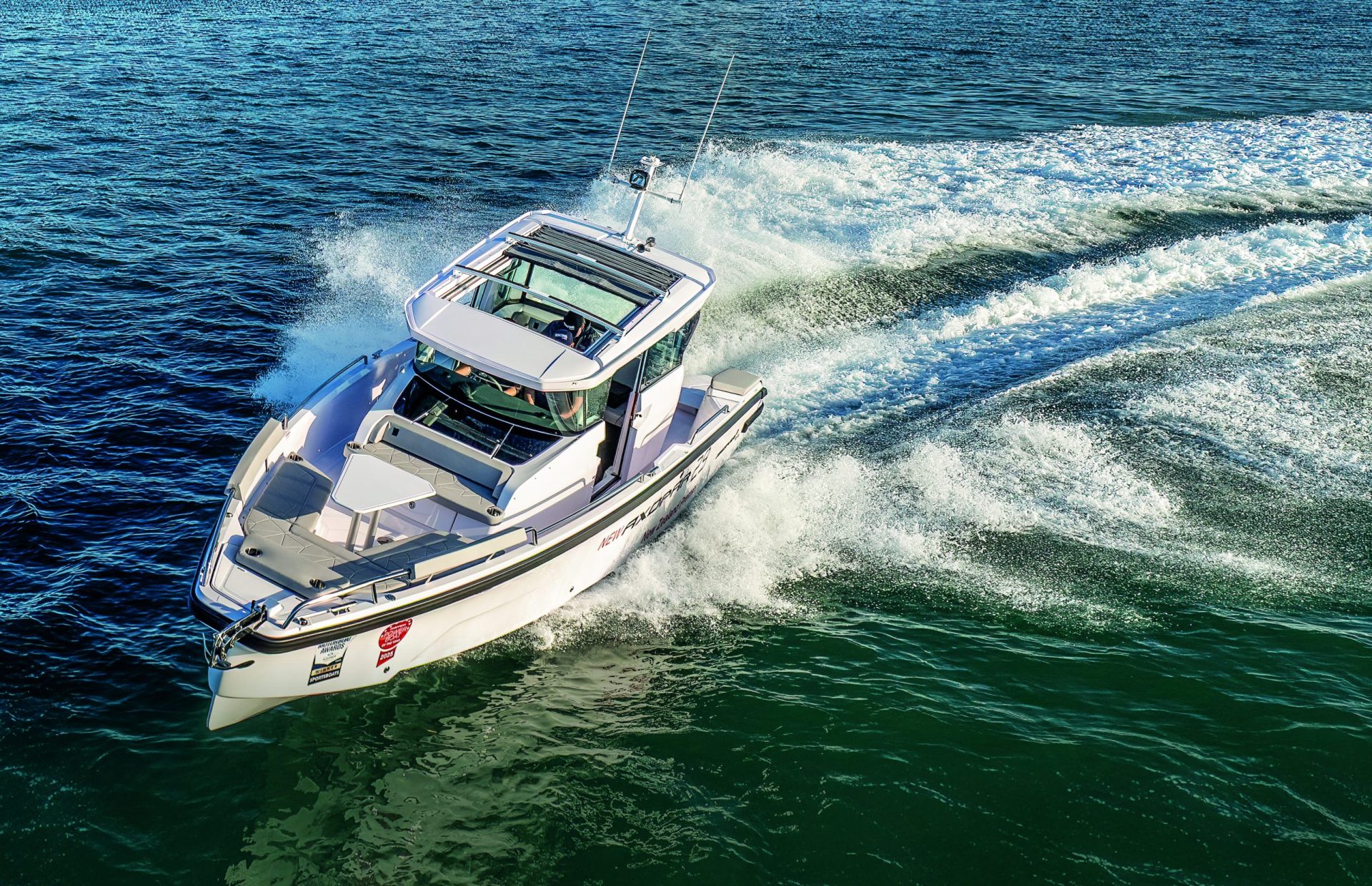 Axopar 29 XC Cross Cabin - Boating New Zealand