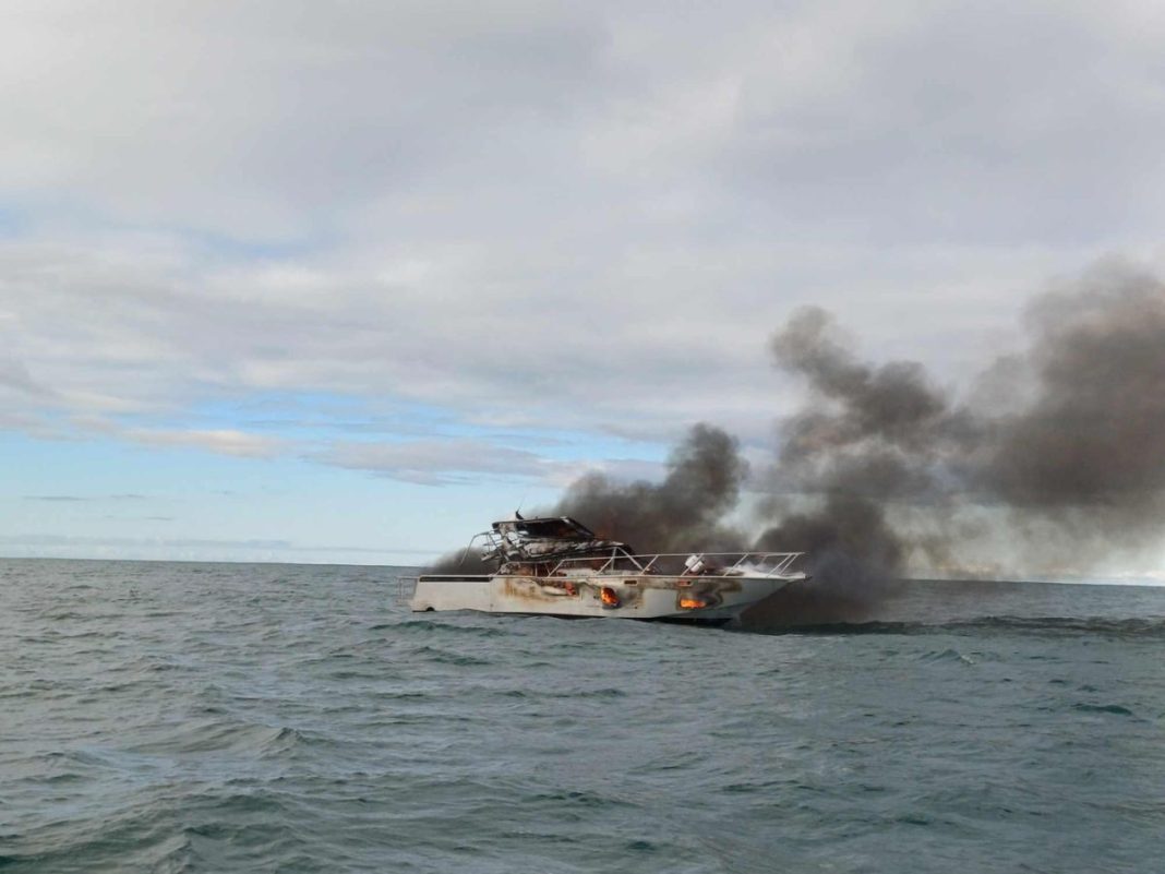 Engine bay fire engulfs boat off Centre Island - Boating New Zealand