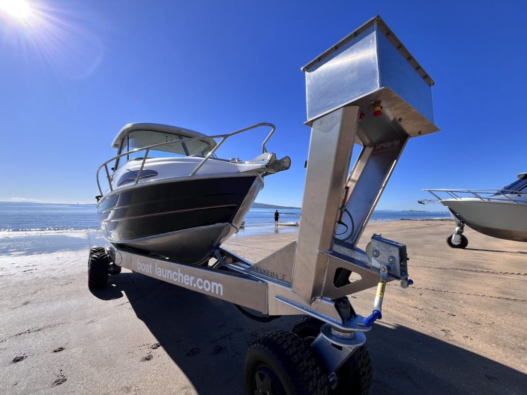 Driving into the blue: how Tectrax is redefining amphibious boating and ...