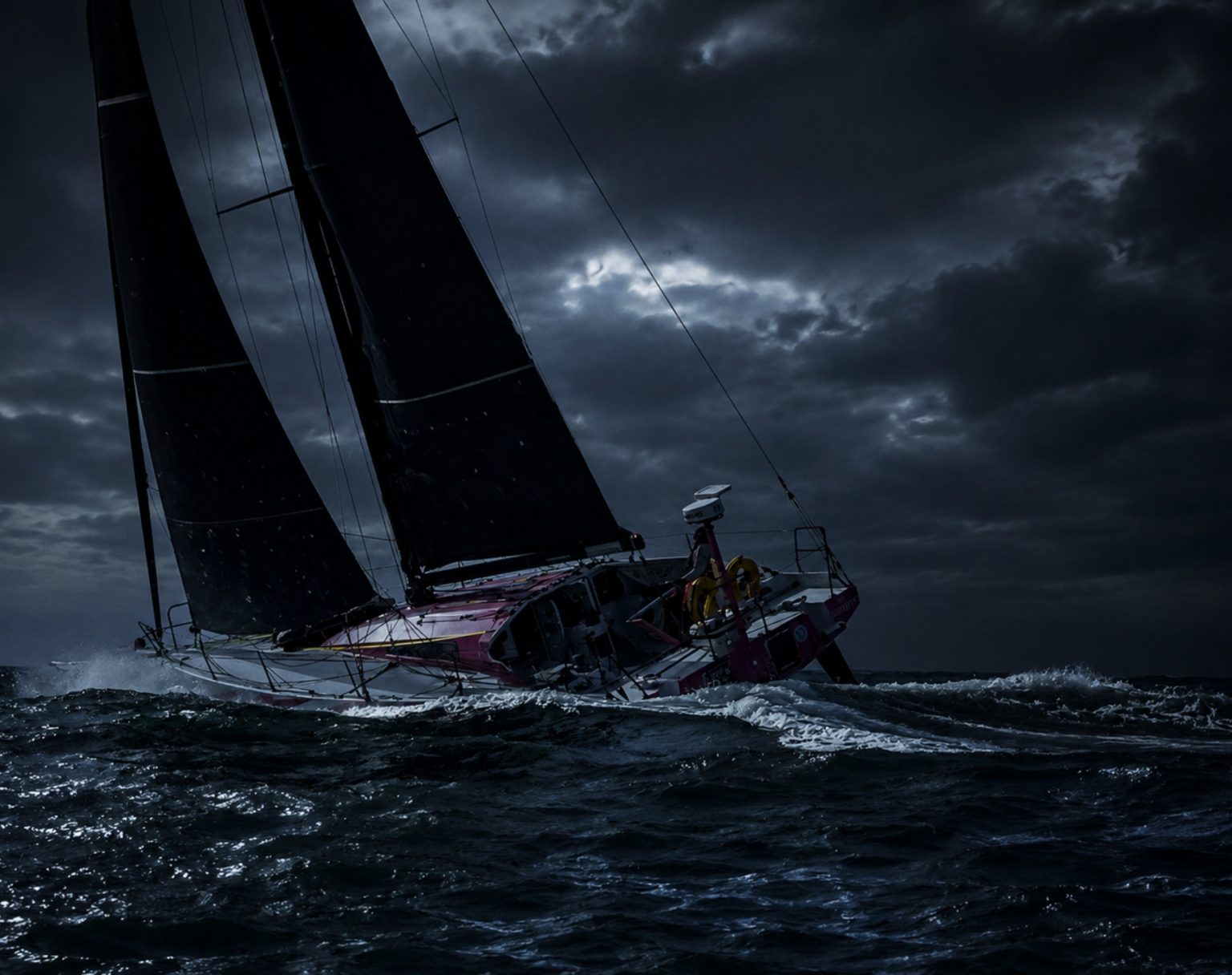 Solo Trans-Tasman 2026: 47 Knots in the night and Southport finally in ...