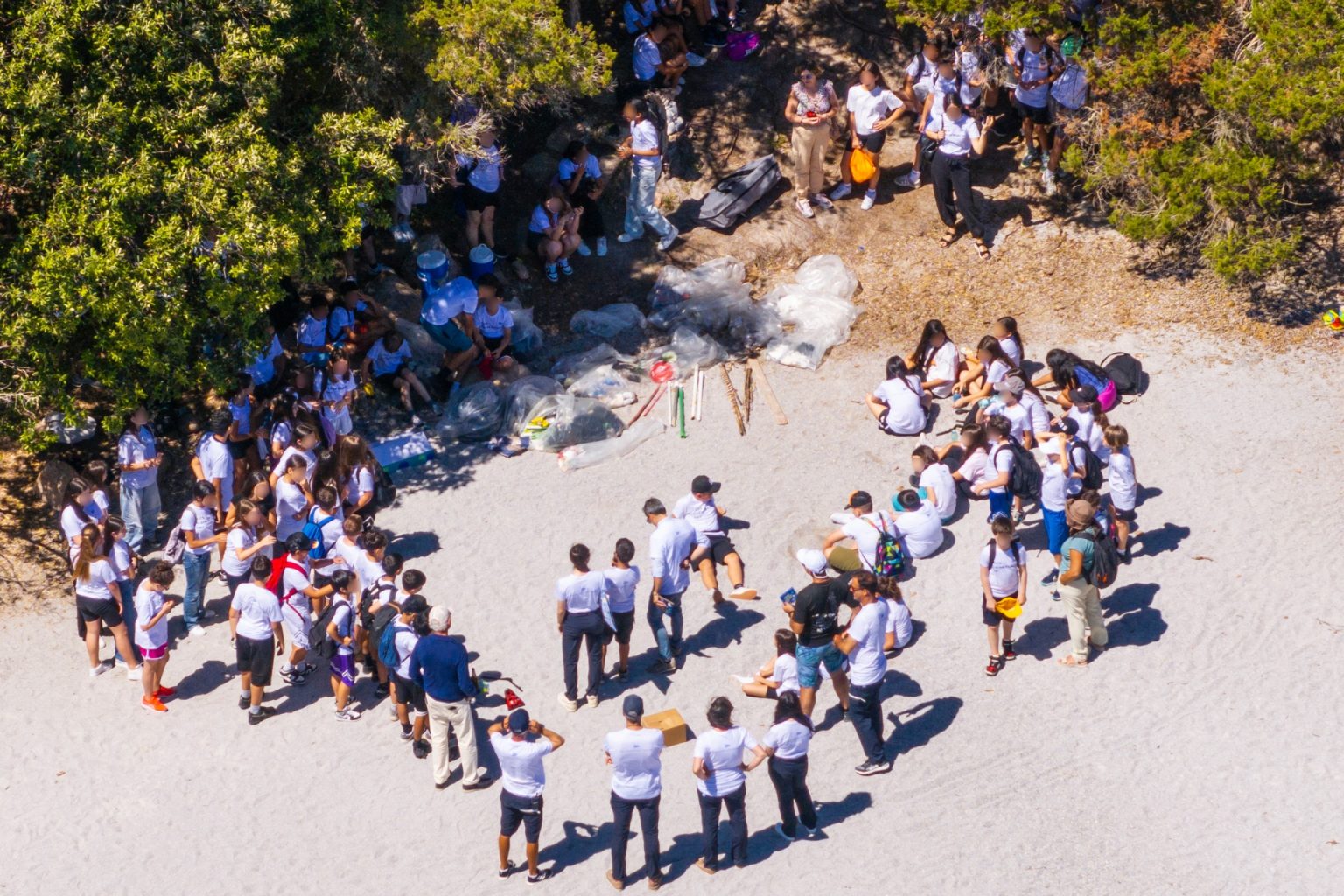 One Hundred Participants Attend YCCS Clean Beach day - Boating New Zealand